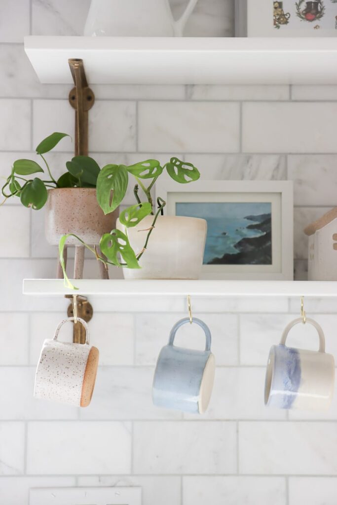 DIY Mug Holder for Your Kitchen Open Shelf - Hydrangea Treehouse